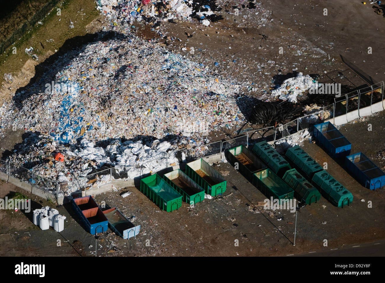 Refuse dump hi-res stock photography and images - Alamy