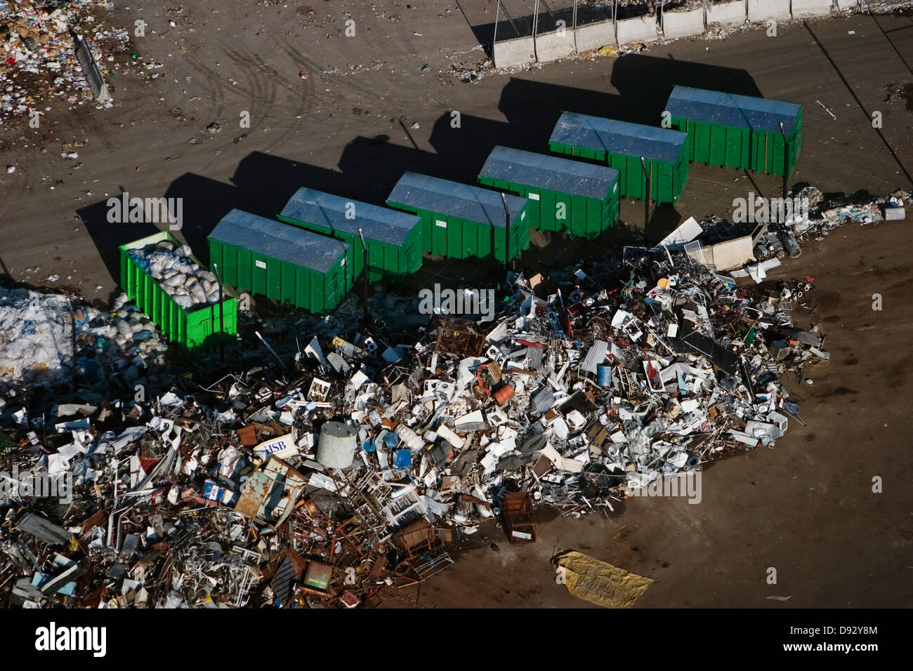 Refuse dump hi-res stock photography and images - Alamy