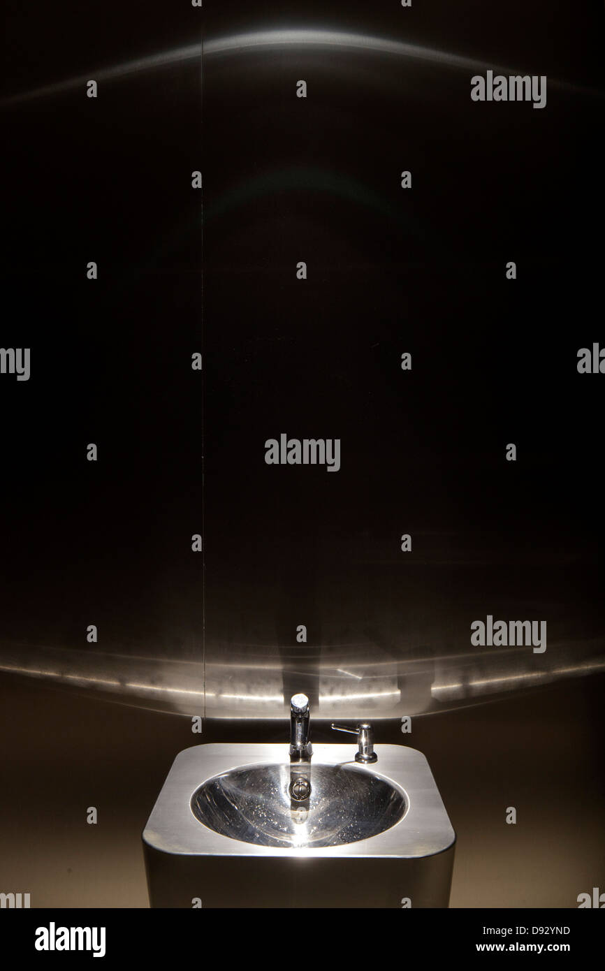 De Pont Museum of Contemporary Art, Tilburg, Netherlands. Architect ...