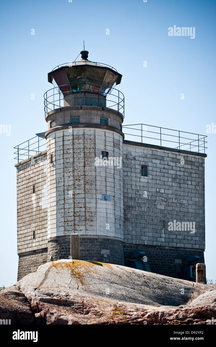 Lighthouse low angle view hi-res stock photography and images - Alamy