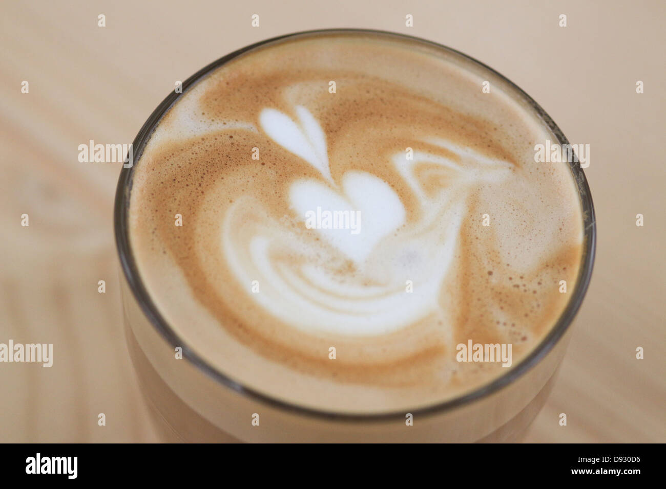 Two cappuccino hearts hi-res stock photography and images - Alamy