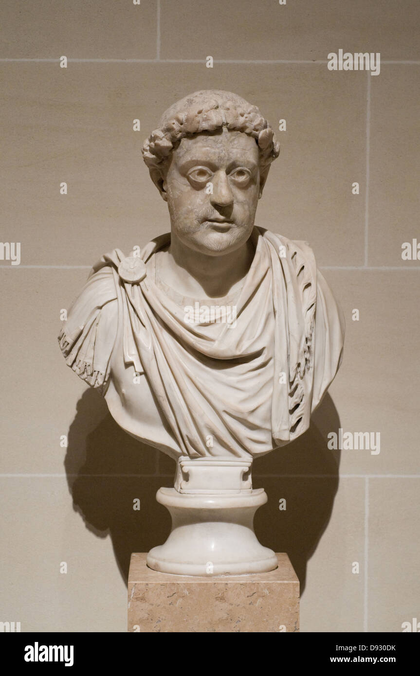 Emperor Léon, bust in marble 470 after JC; Paris Louvre Museum Stock ...