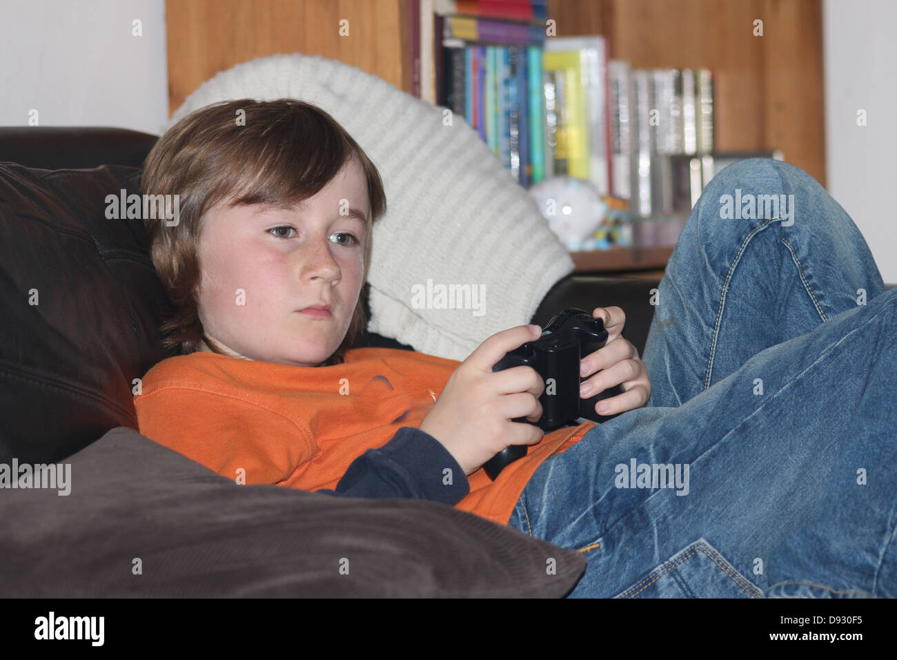 Gaming competition hi-res stock photography and images - Alamy