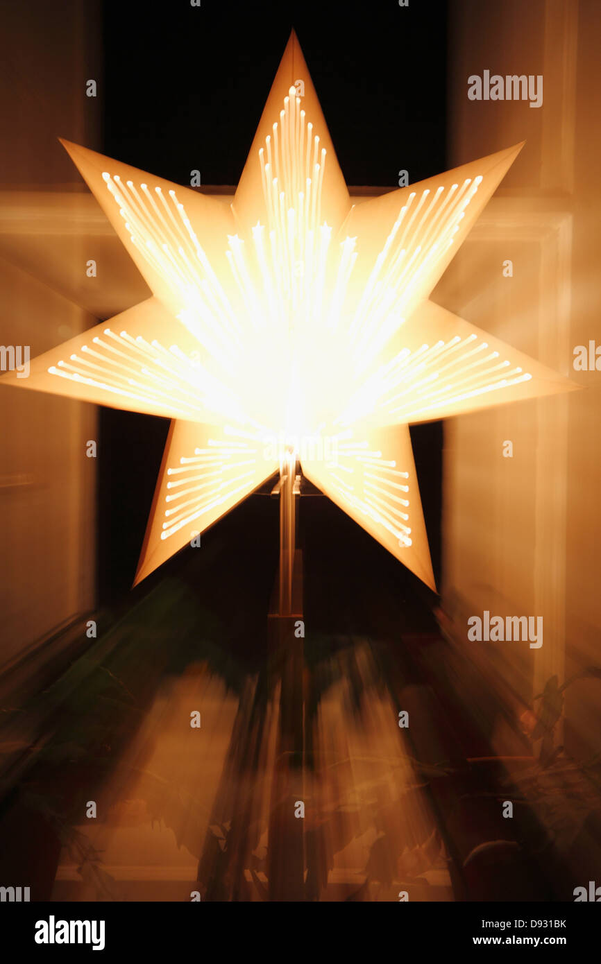 Christmas star decoration hi-res stock photography and images - Alamy