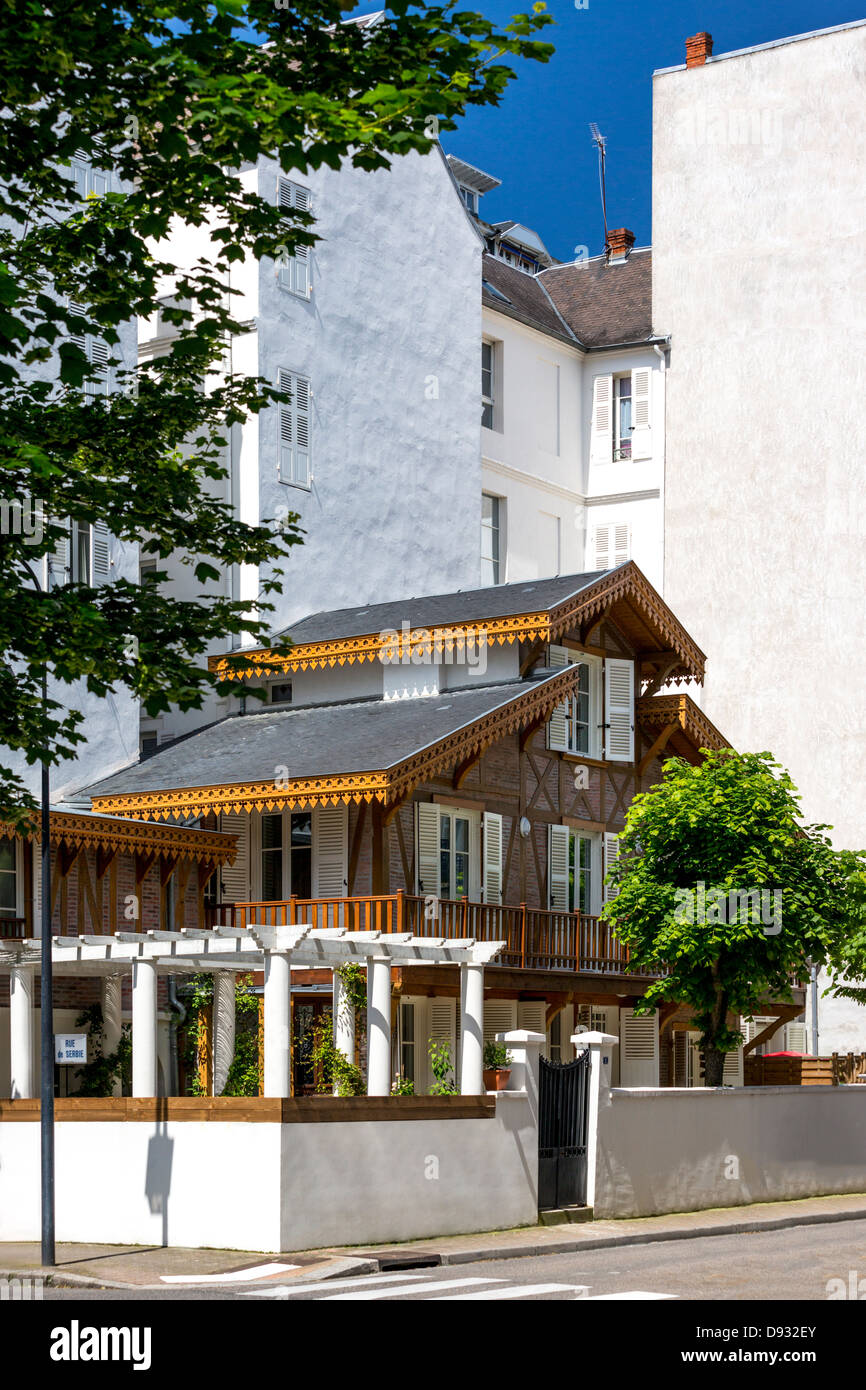 French second empire style house hi-res stock photography and images ...