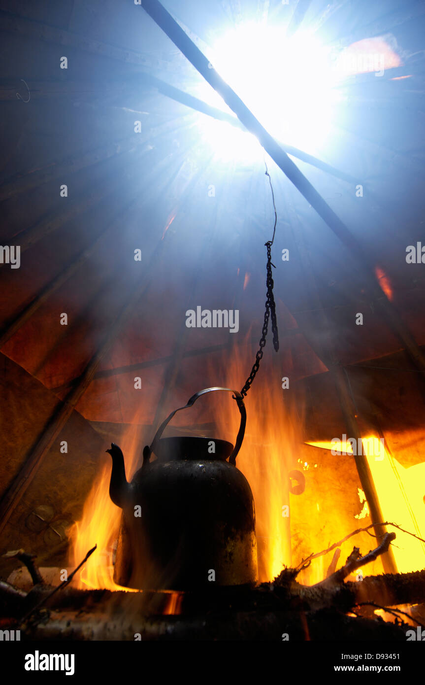 Pot Over Open Fire High Resolution Stock Photography and Images - Alamy
