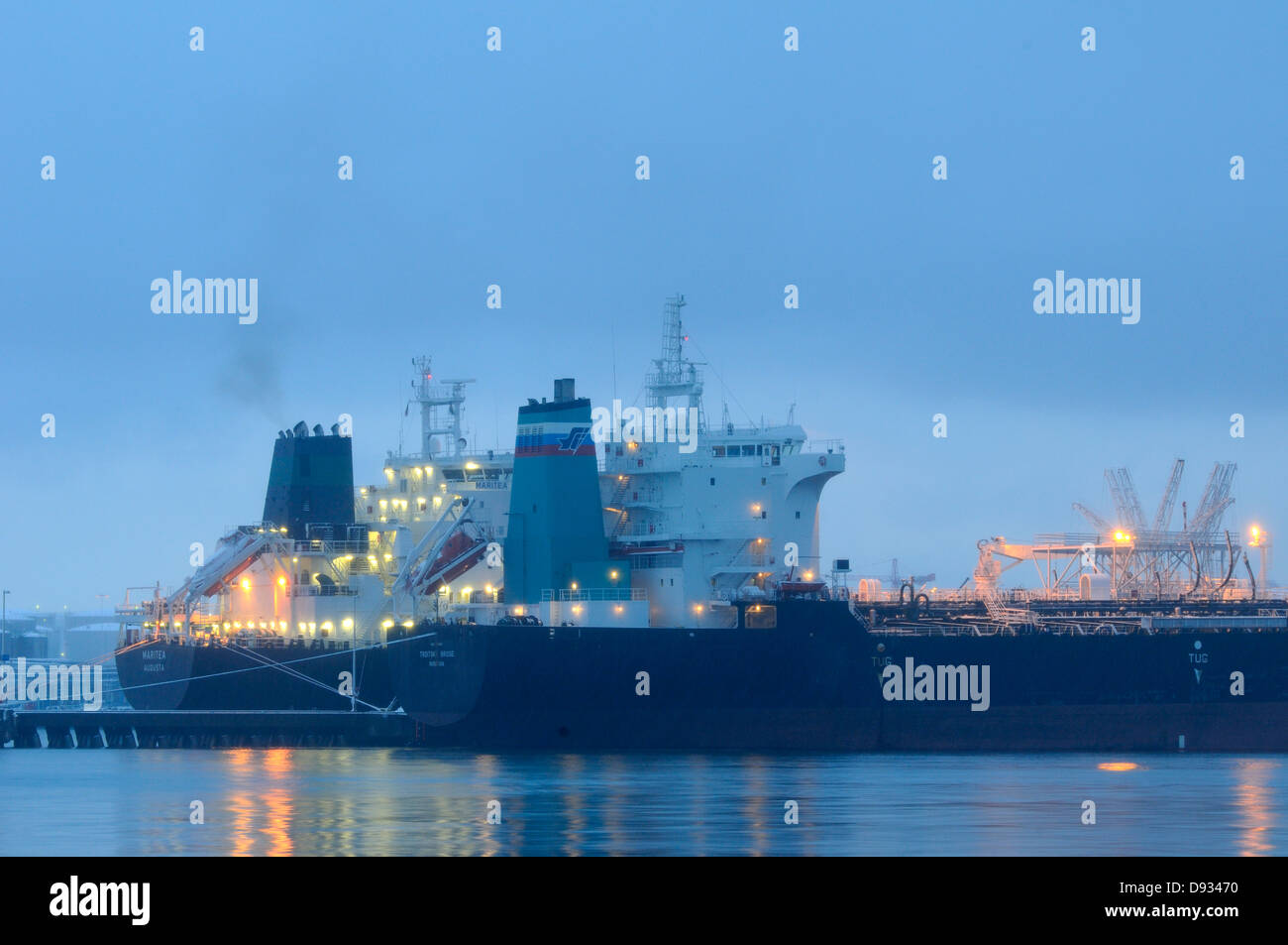 A ship in the harbour in Gothenburg, Sweden Stock Photo - Alamy