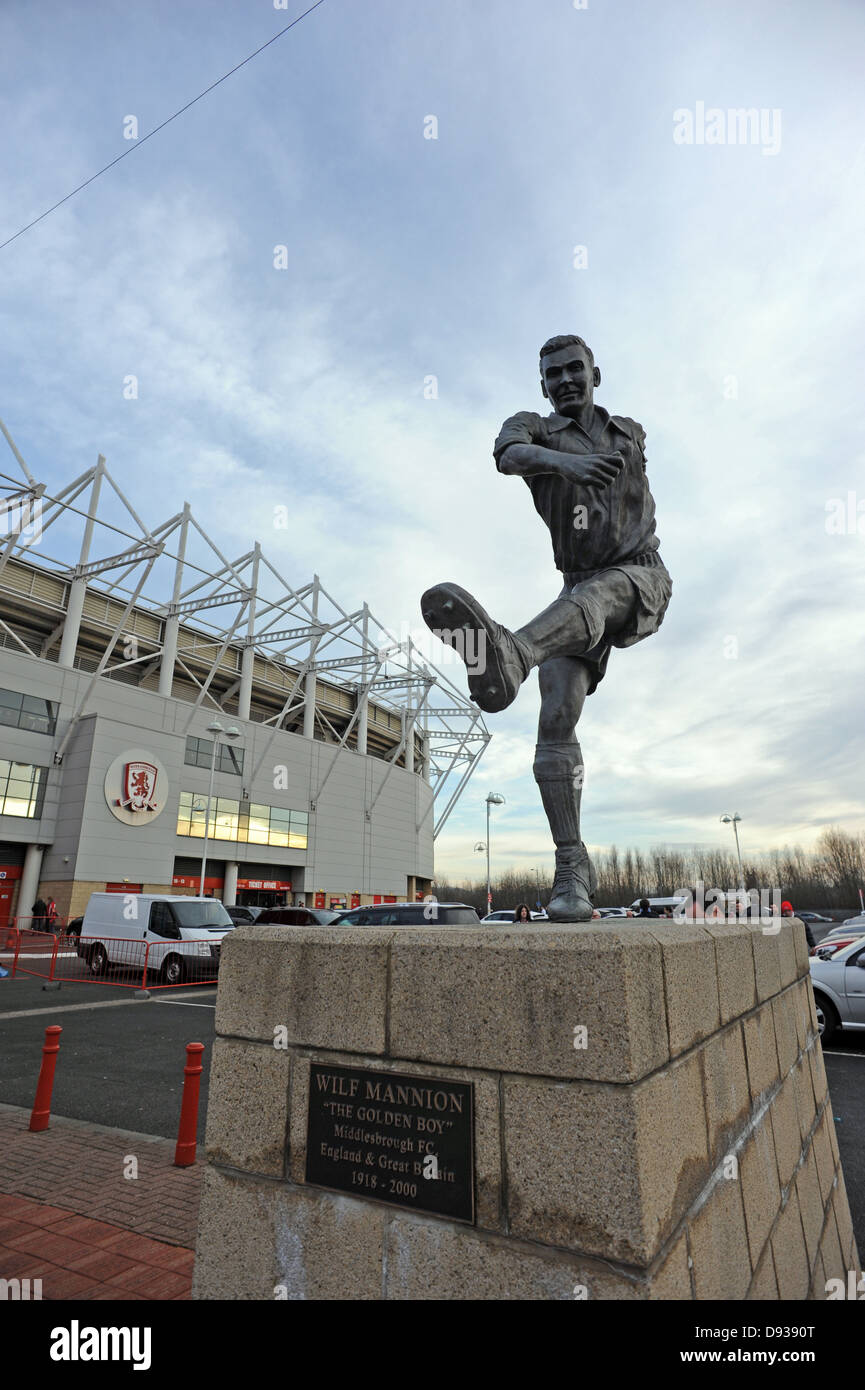 Wilf Mannion Statue at the Riverside Football Stadium in Middlesbrough ...