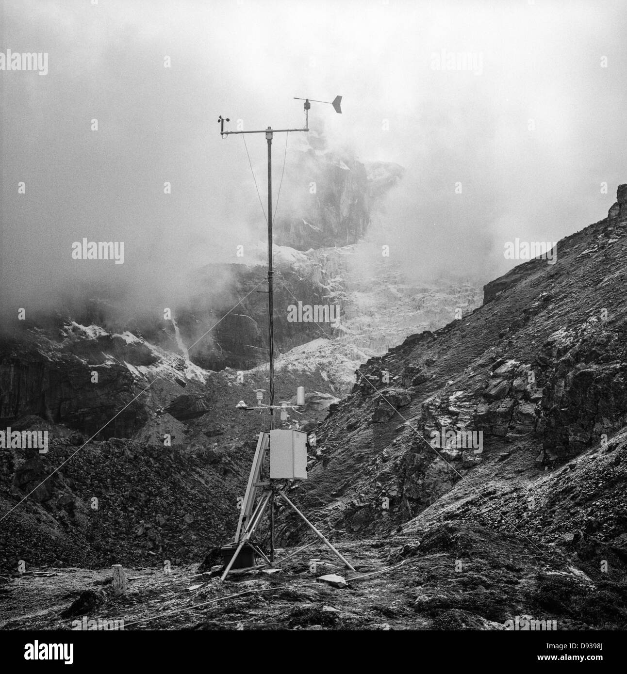 Environmental research station Black and White Stock Photos & Images ...