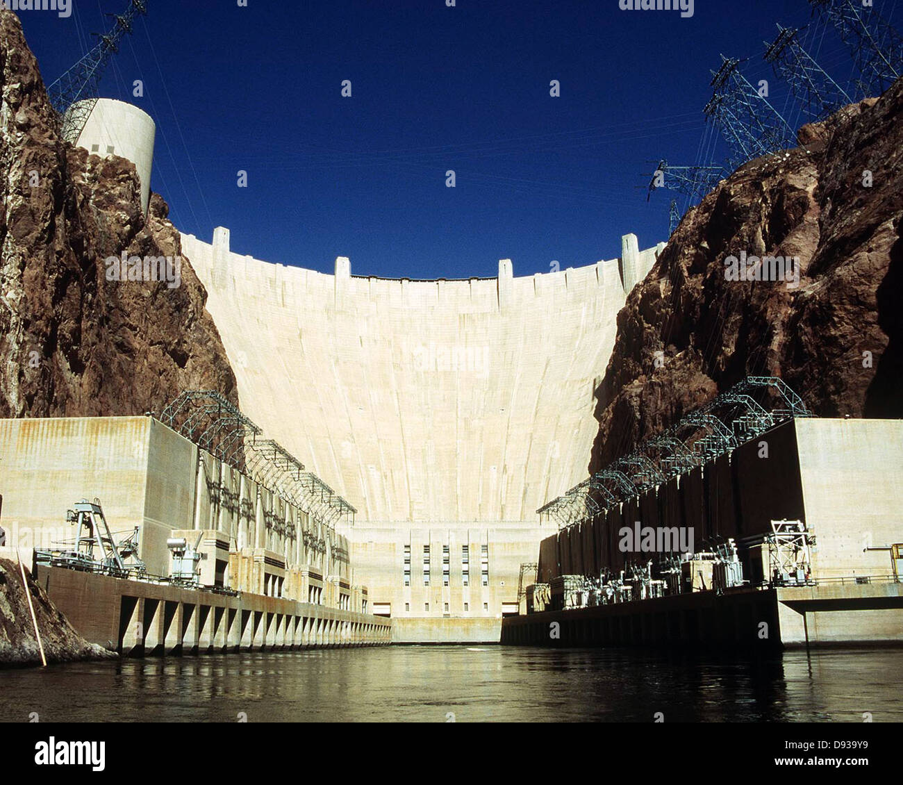 The Hoover Dam, one of the most iconic landmarks in the United States ...