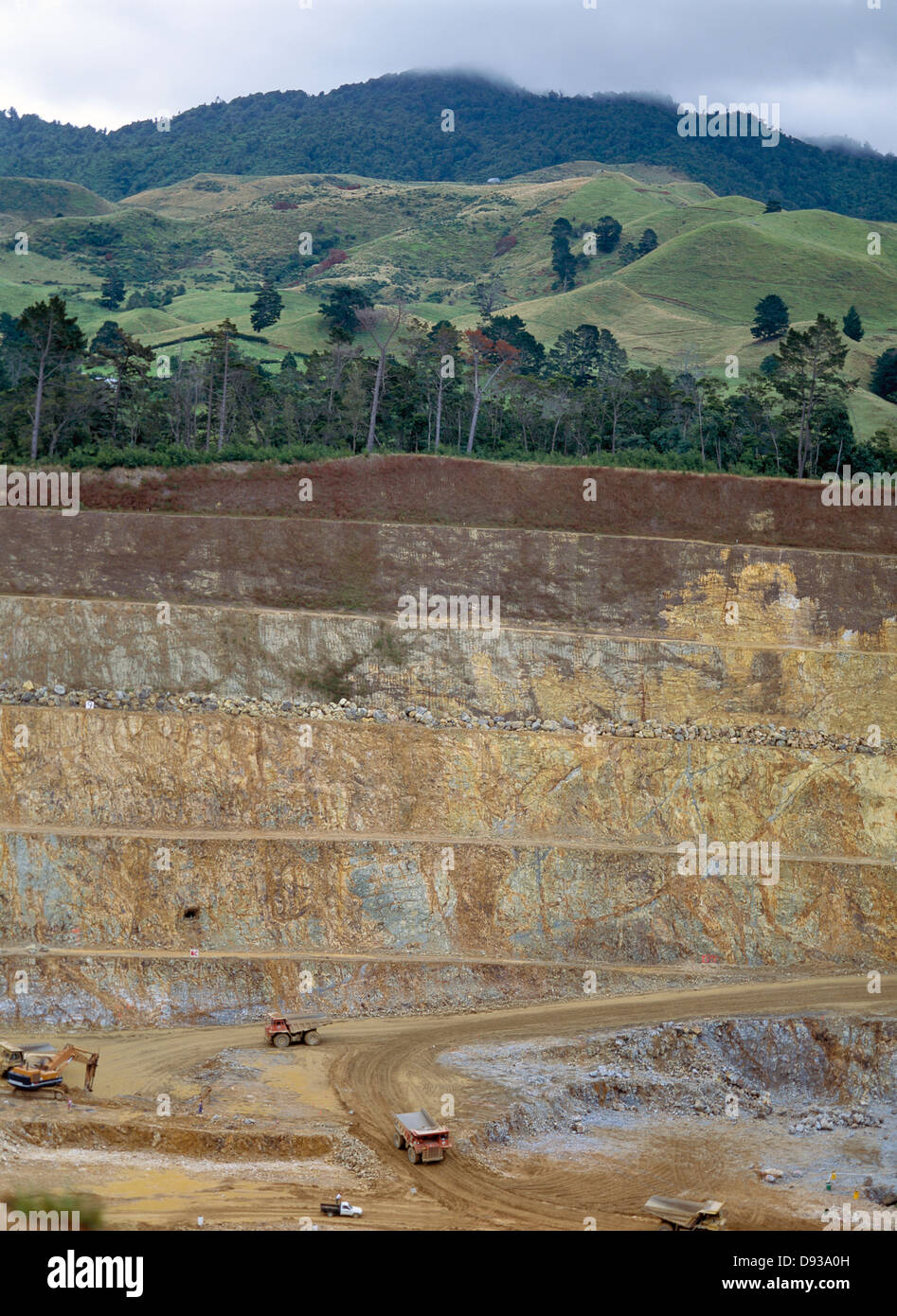 Work in a gold mine Stock Photo - Alamy