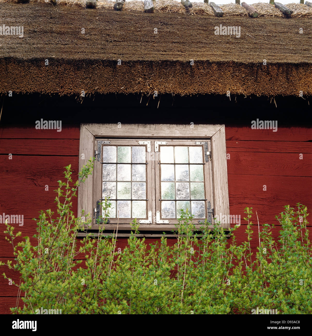 A window on a house Stock Photo - Alamy