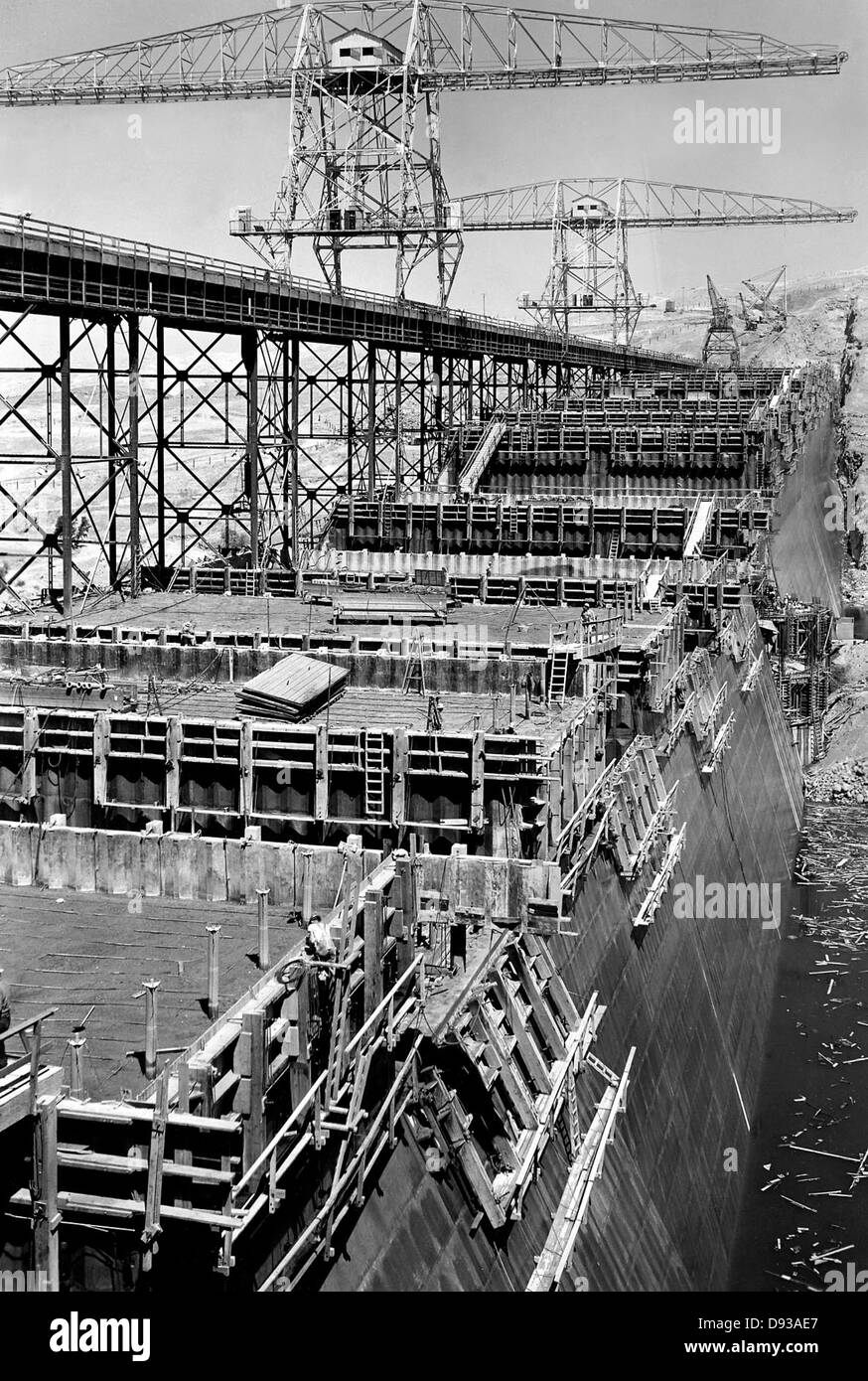 The F-1579-CV, a component of the Friant Dam construction project, was ...