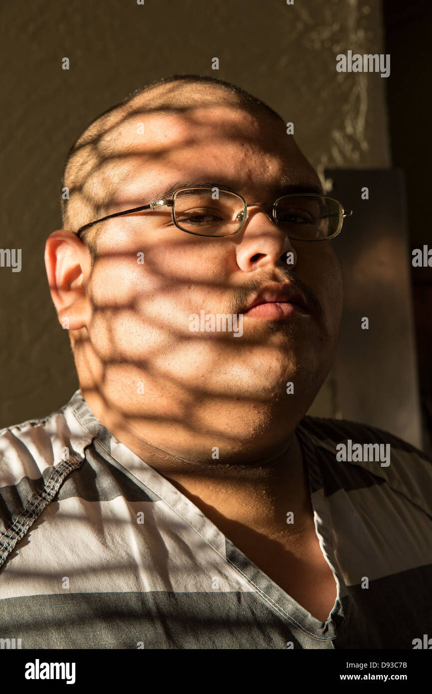 Inmates on the male chain gang in Estrella Jail at dawn Stock Photo - Alamy