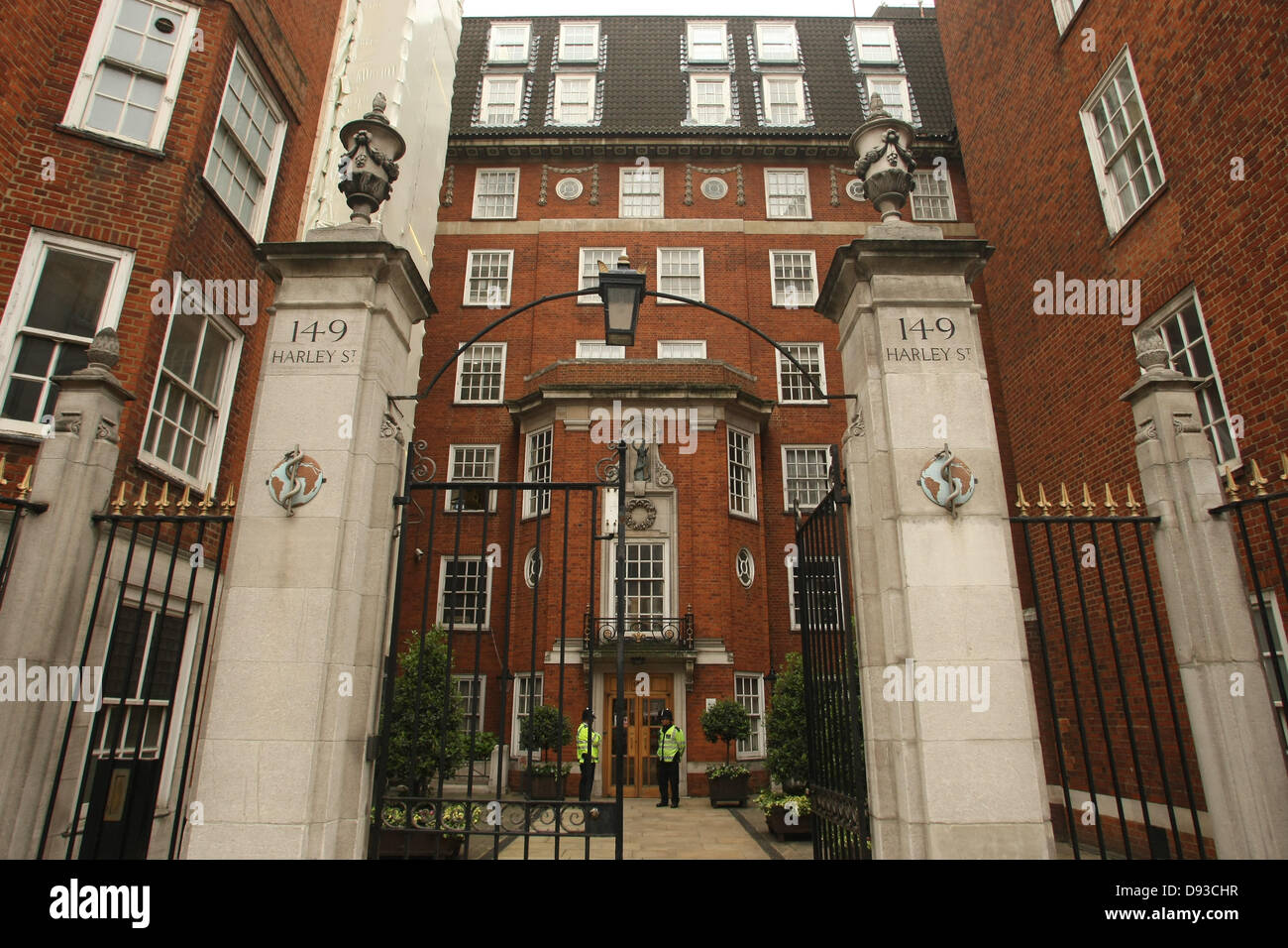 London clinic hi-res stock photography and images - Alamy
