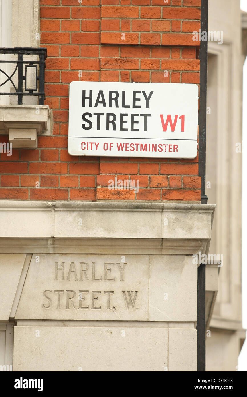 June 2013 london hi-res stock photography and images - Alamy