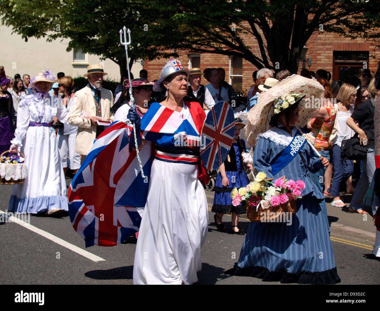 Lady britannia hi-res stock photography and images - Alamy