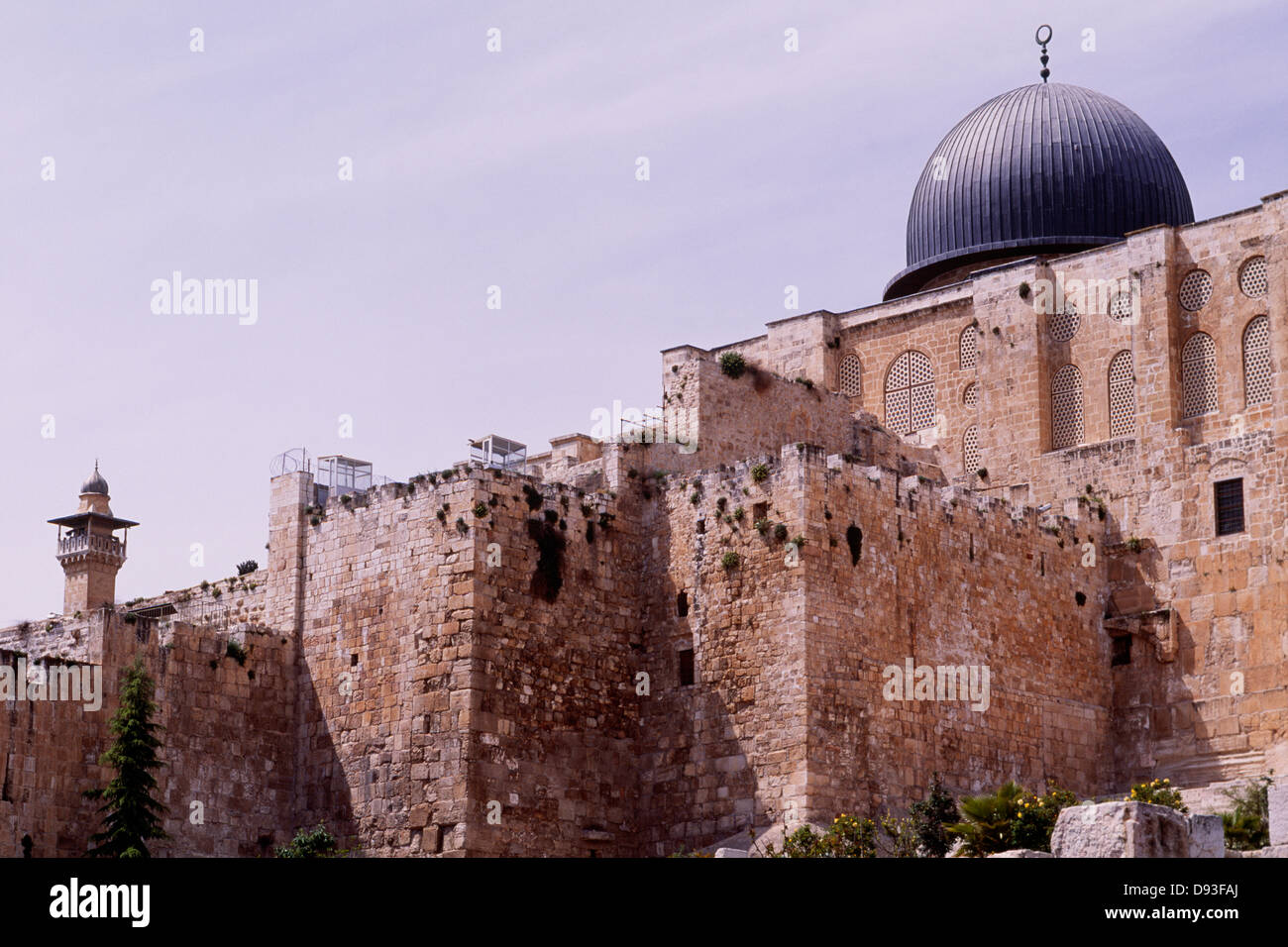 Ancient jerusalem ruins hi-res stock photography and images - Alamy