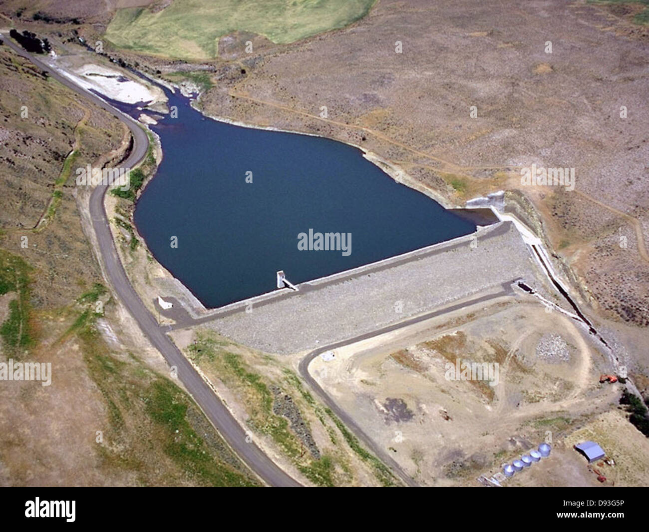 Flood prevention dam hi-res stock photography and images - Alamy
