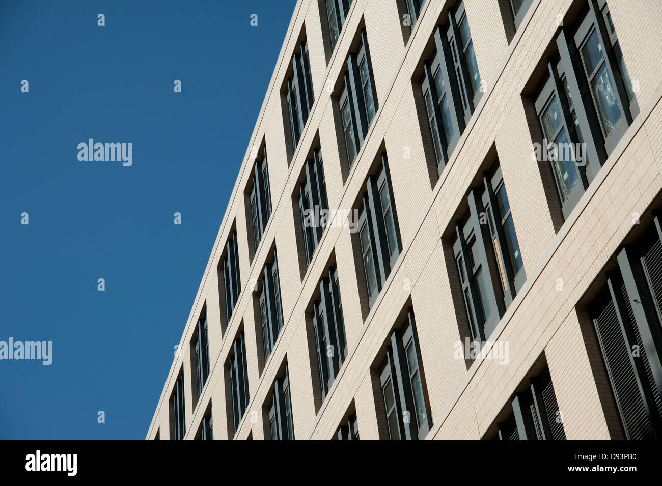 Diagonal windows hi-res stock photography and images - Alamy
