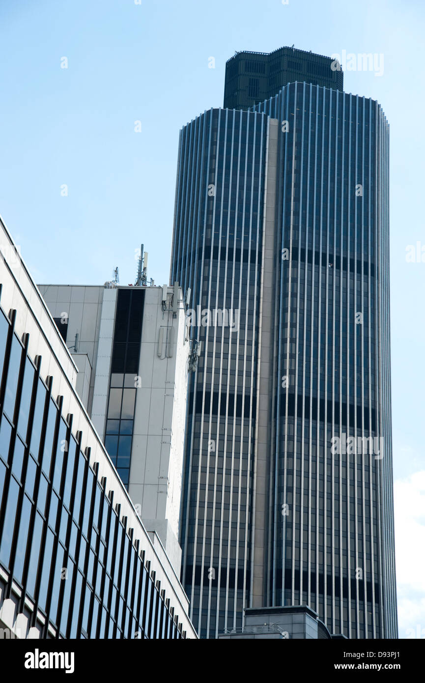 Tower 42 city london hi-res stock photography and images - Alamy