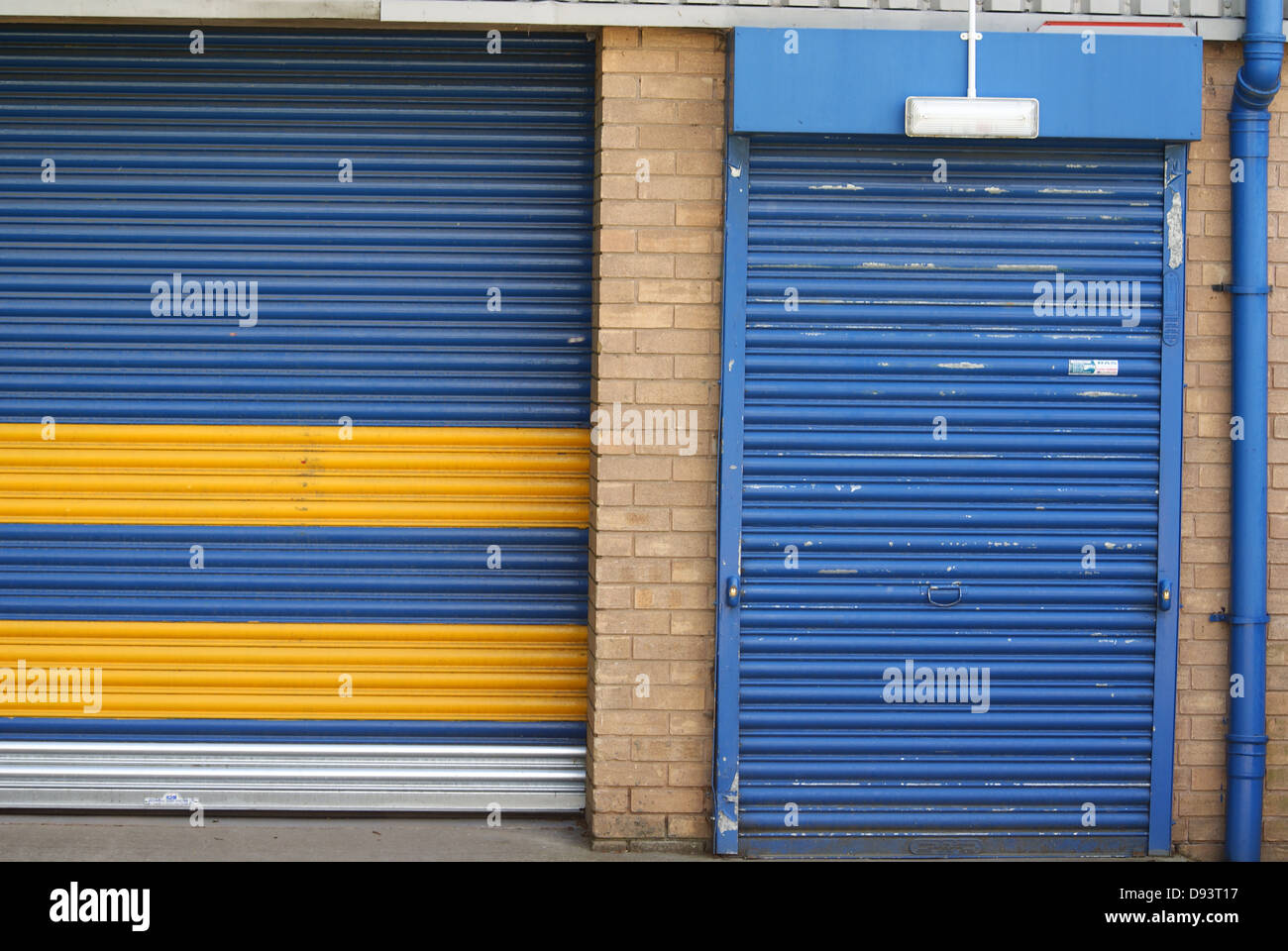 Factory shut down hi-res stock photography and images - Alamy