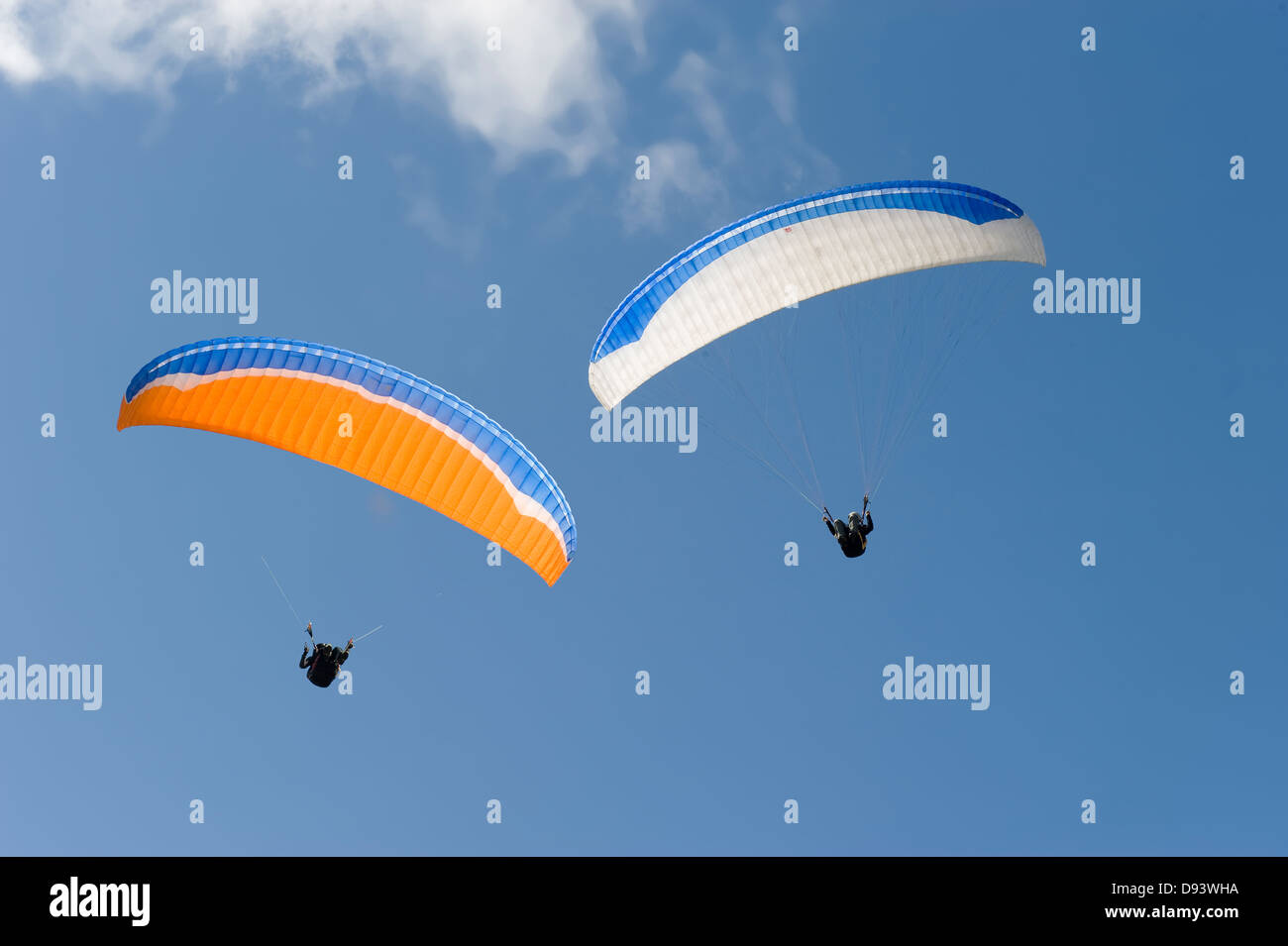 Two people paragliding Stock Photo - Alamy