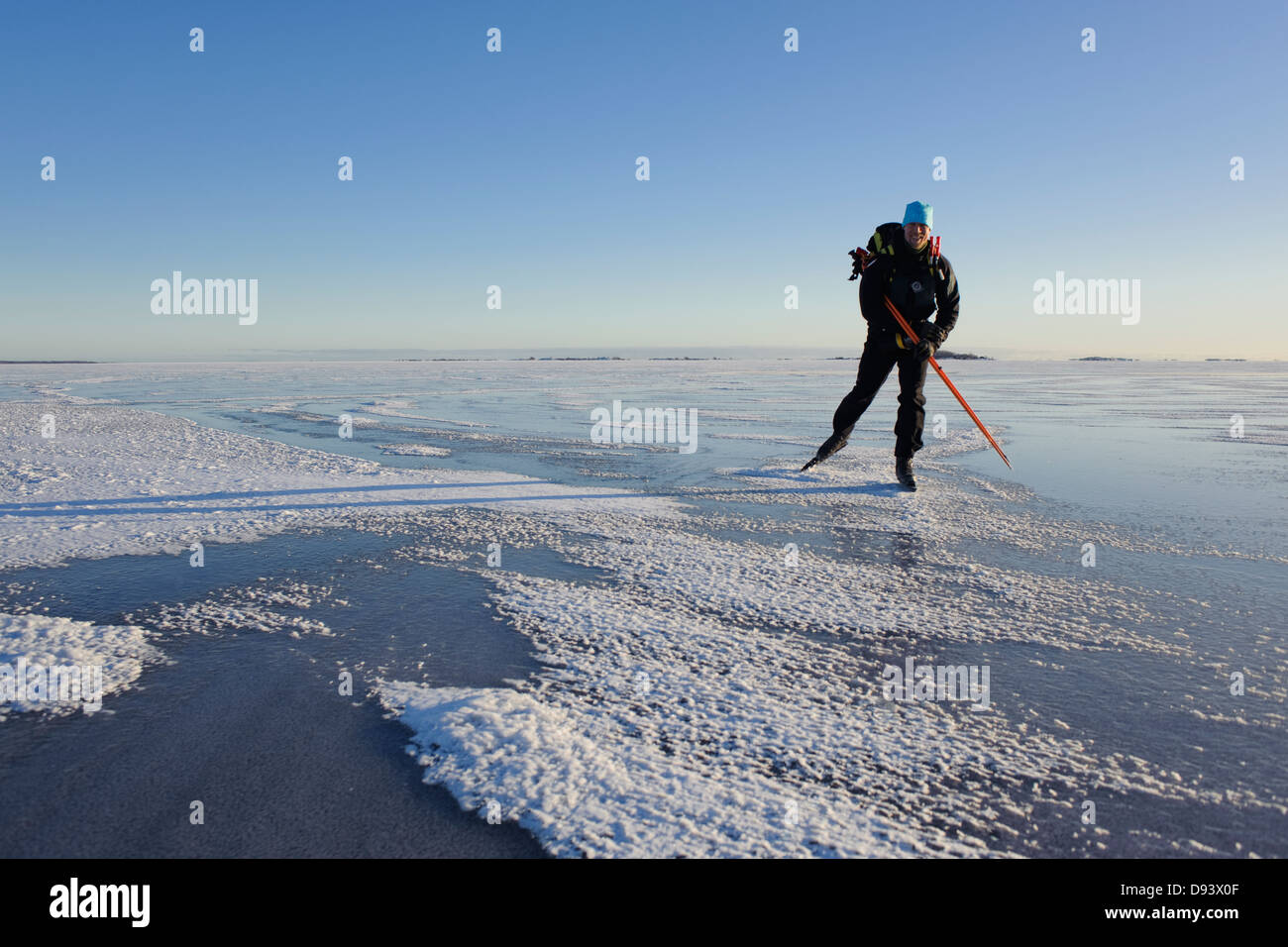 Man hat walking stick snow hi-res stock photography and images - Alamy