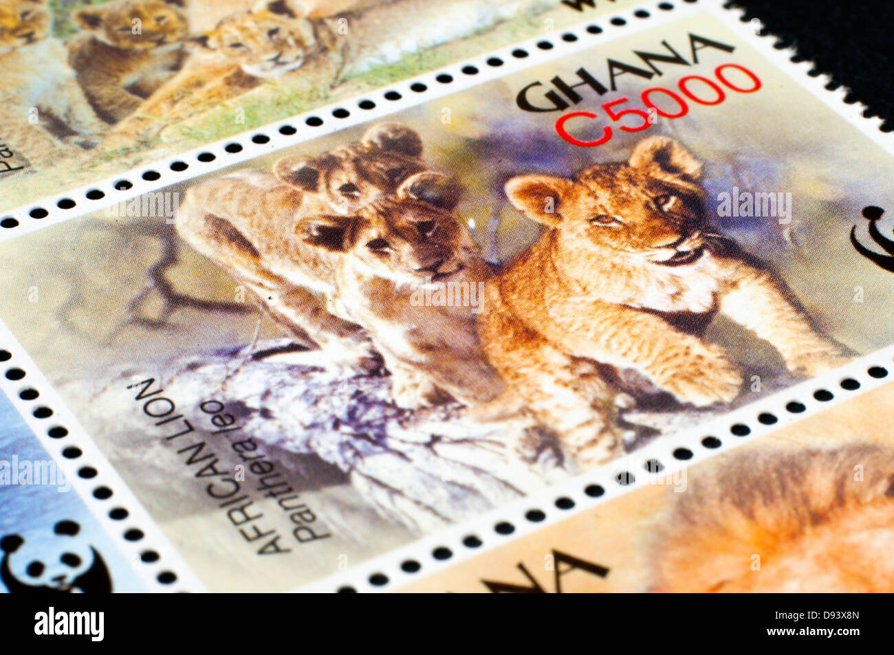 Ghana postage stamp stamps hi-res stock photography and images - Alamy