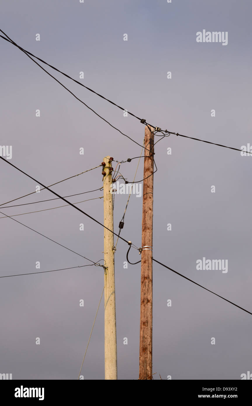 Telephone poles and wires hi-res stock photography and images - Alamy