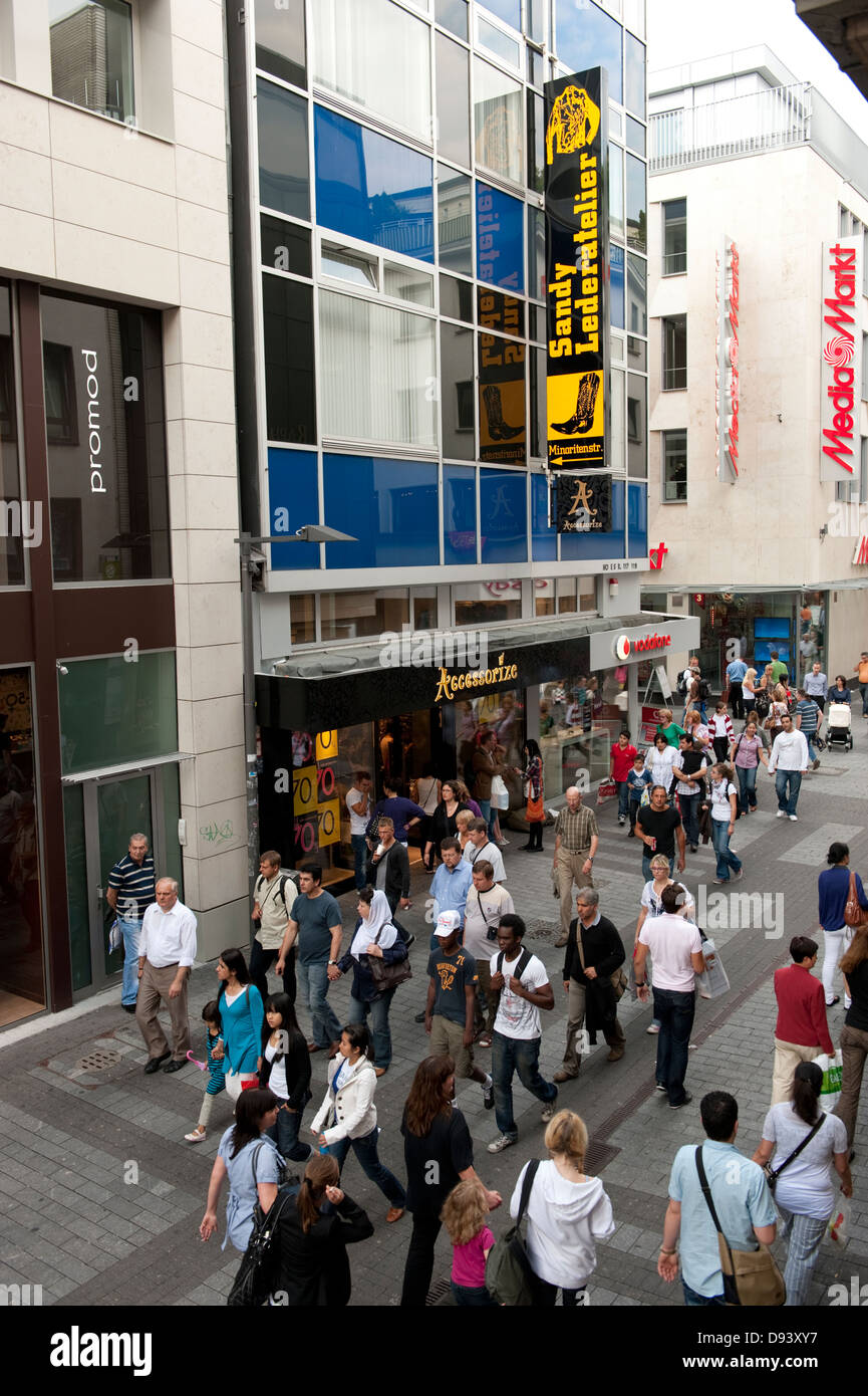 Busy Tourists Shopping Cologne Koln Germany Deutschland Europe EU Stock ...