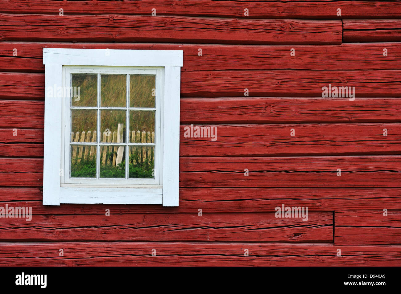 Fence window hi-res stock photography and images - Alamy