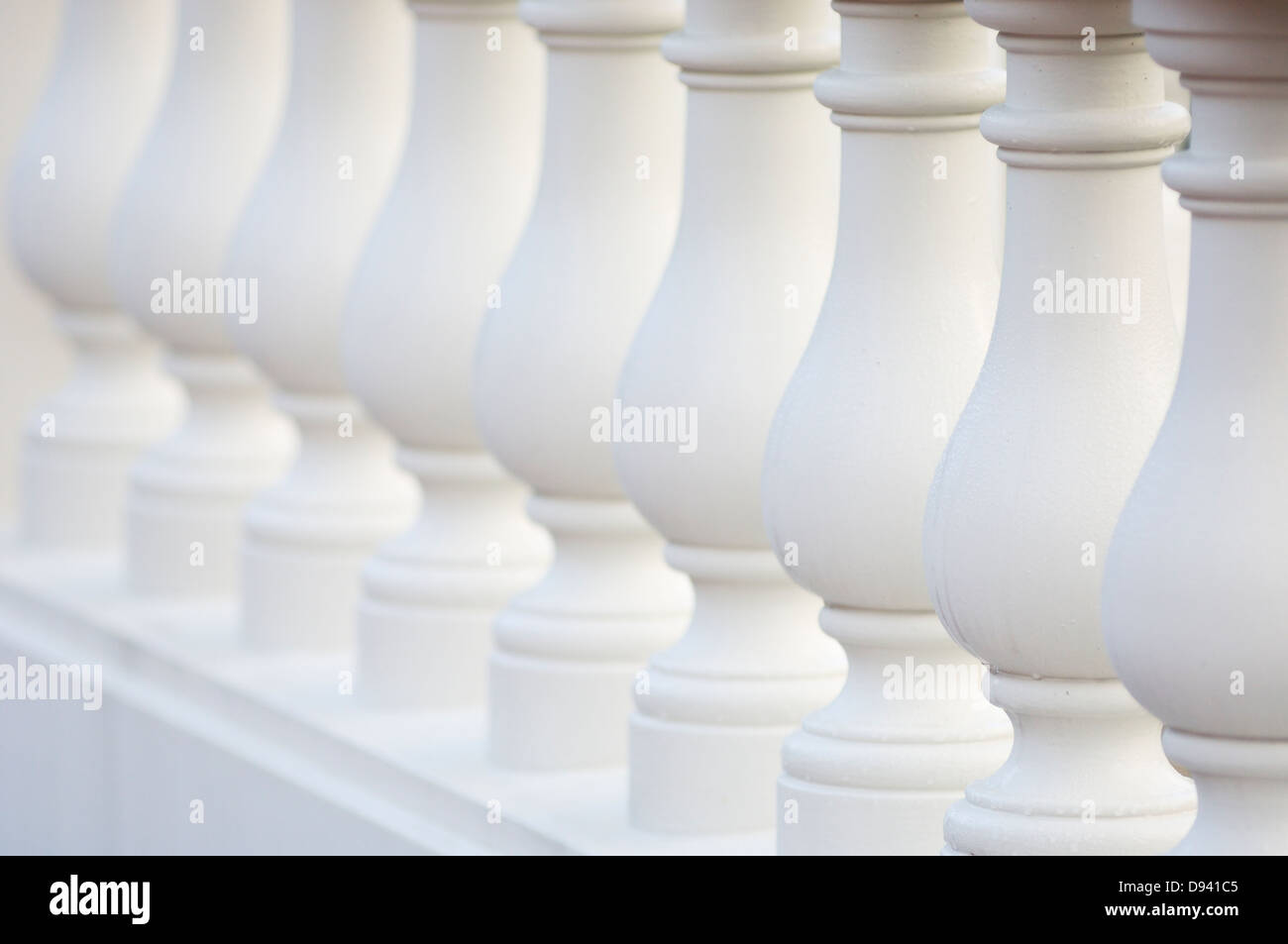 Several columns hi-res stock photography and images - Alamy