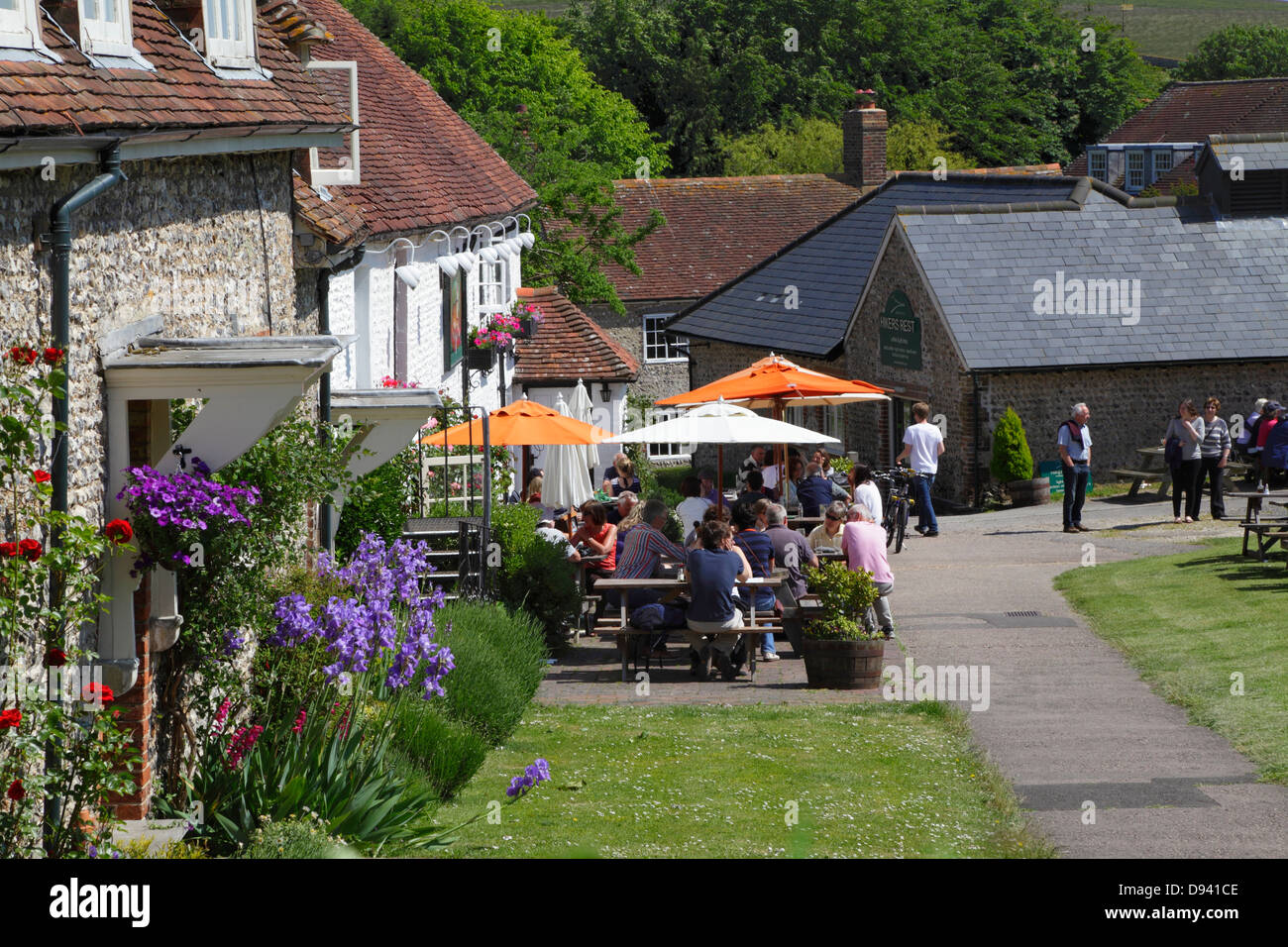 Pub tiger inn hi-res stock photography and images - Alamy