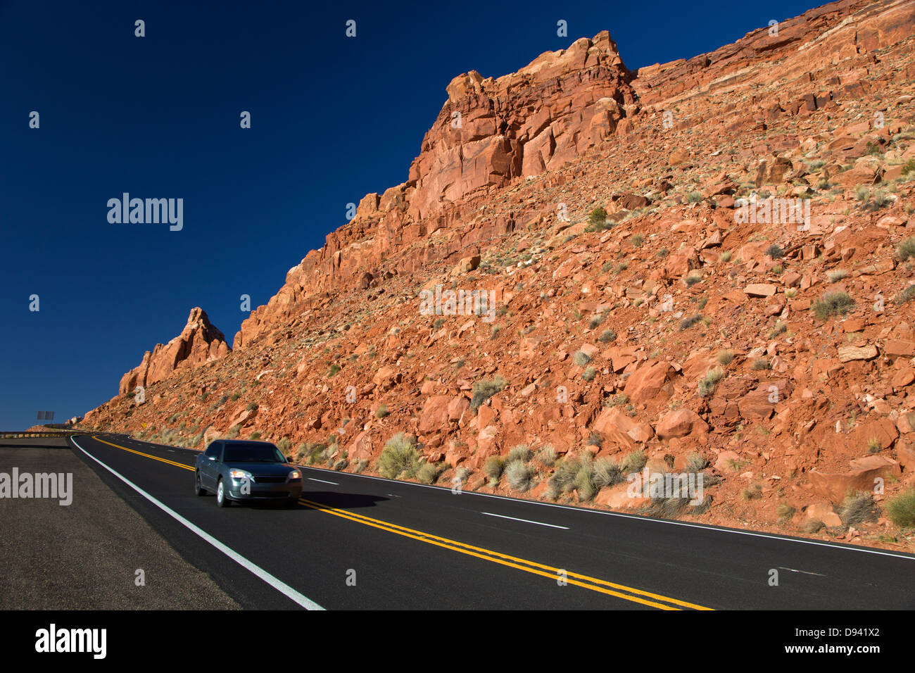 Car on mountain hi-res stock photography and images - Alamy