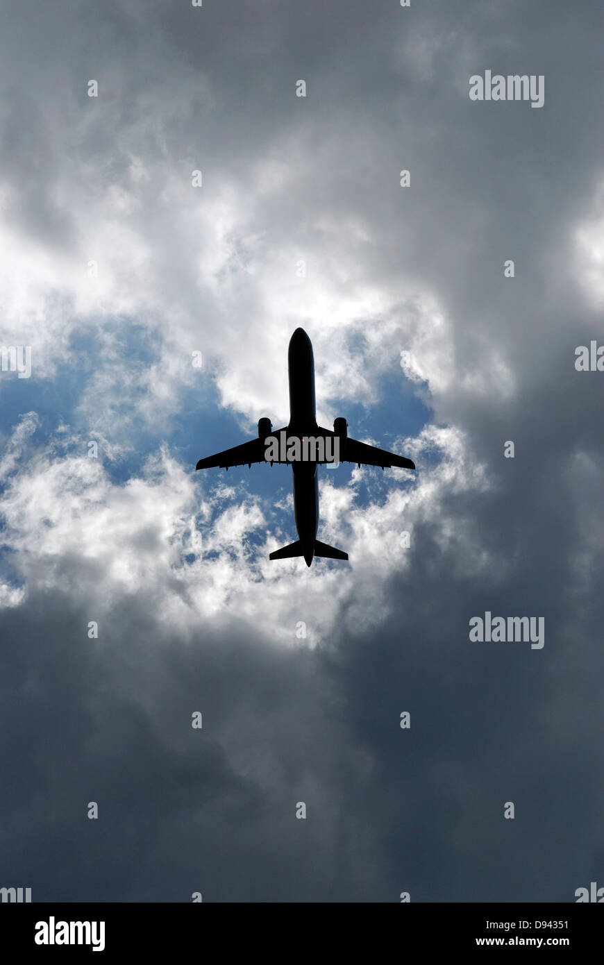 A starting airplane Stock Photo - Alamy