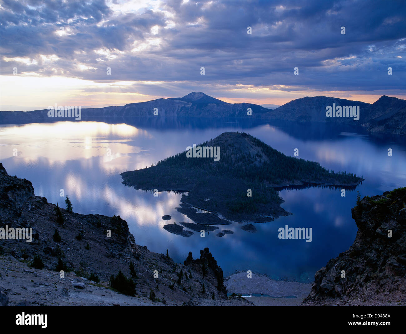 Crater weather wizard hi-res stock photography and images - Alamy