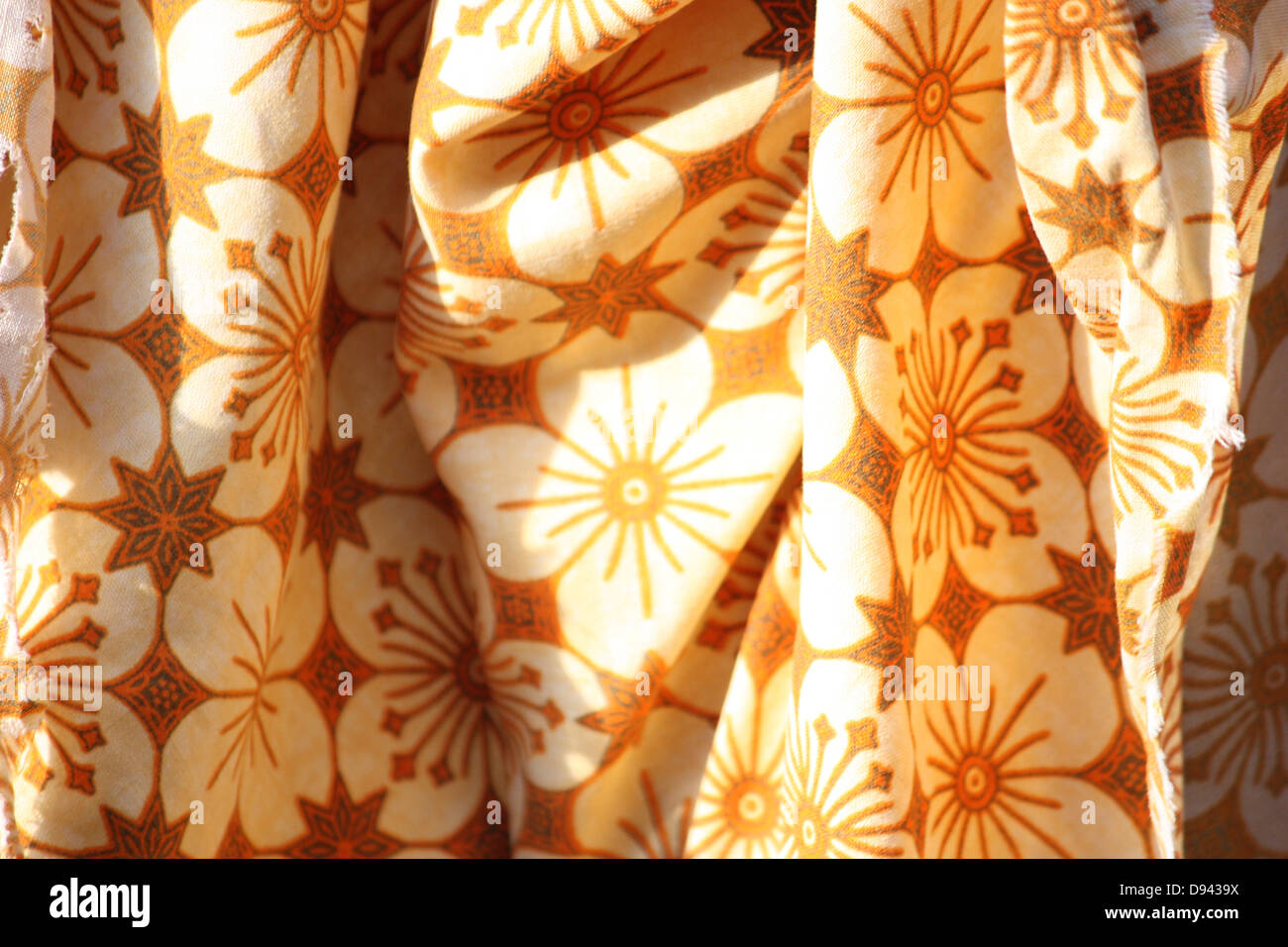 Batik shawl hi-res stock photography and images - Alamy