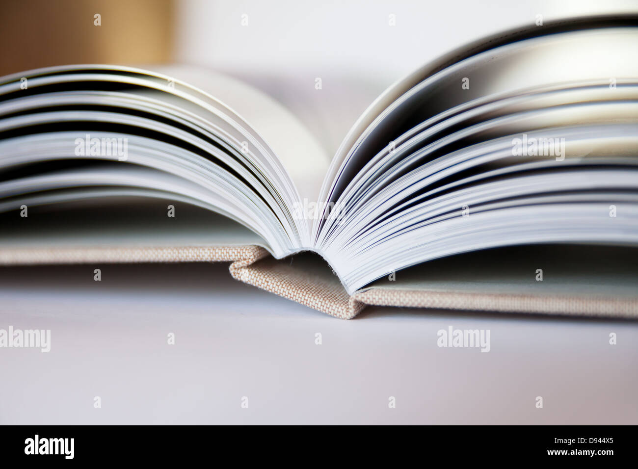 Cover and open pages hi-res stock photography and images - Alamy