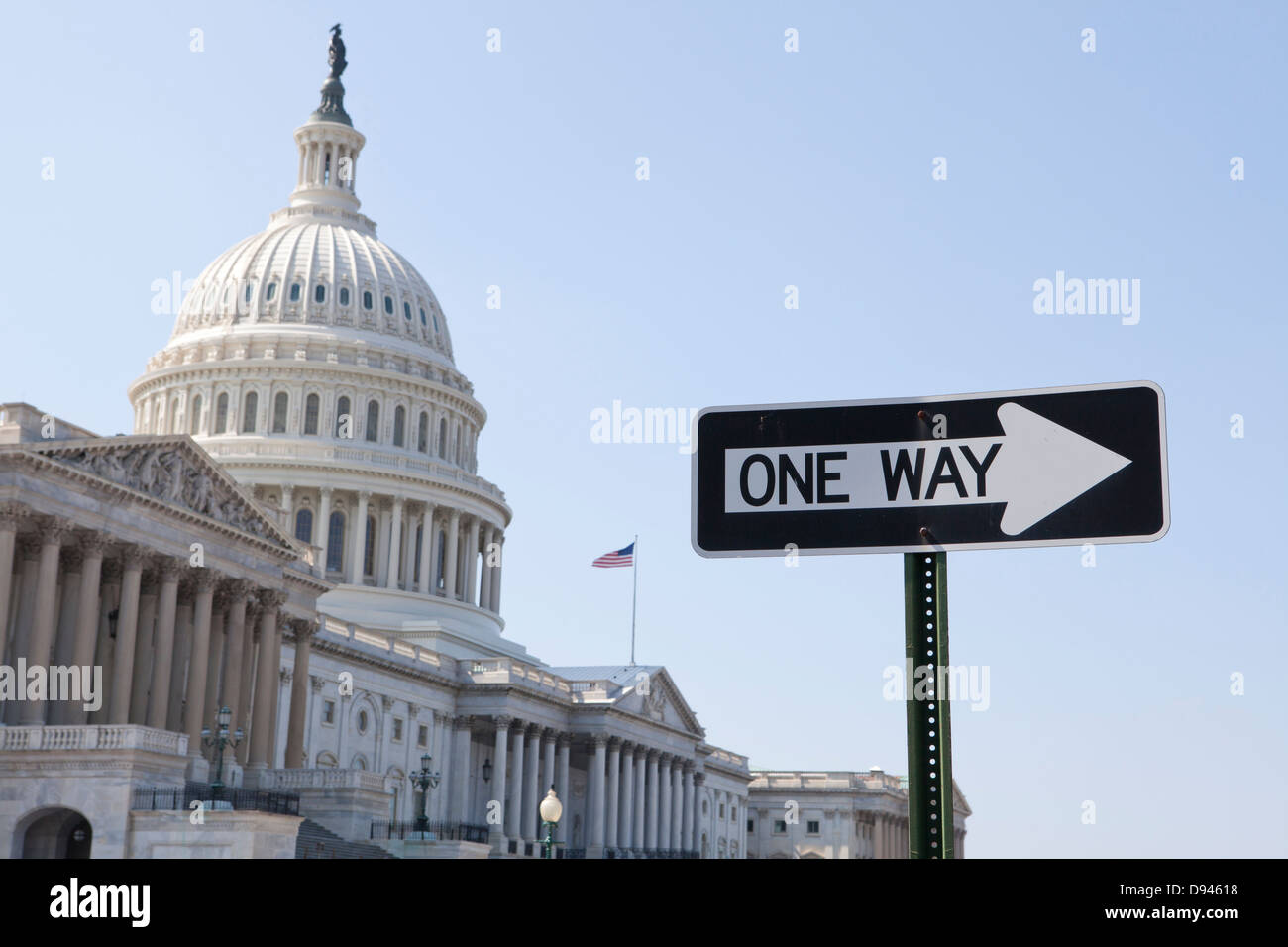 One way sign hi-res stock photography and images - Alamy