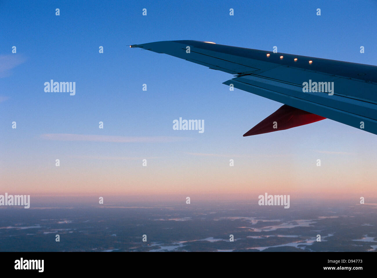 Evening sky airplane view hi-res stock photography and images - Alamy