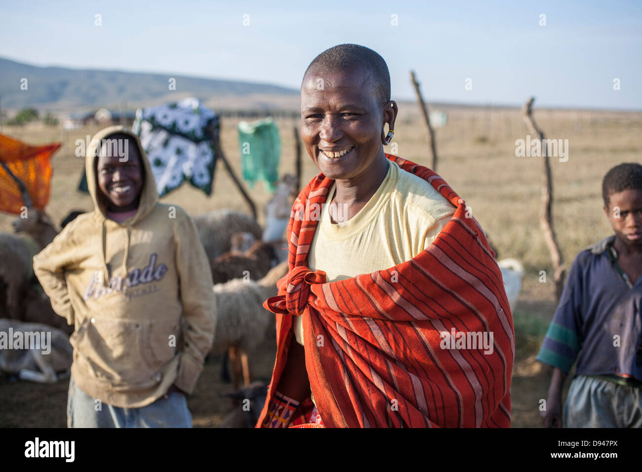 Maasai woman and her family in the Rift Vally of Kenya Stock Photo - Alamy
