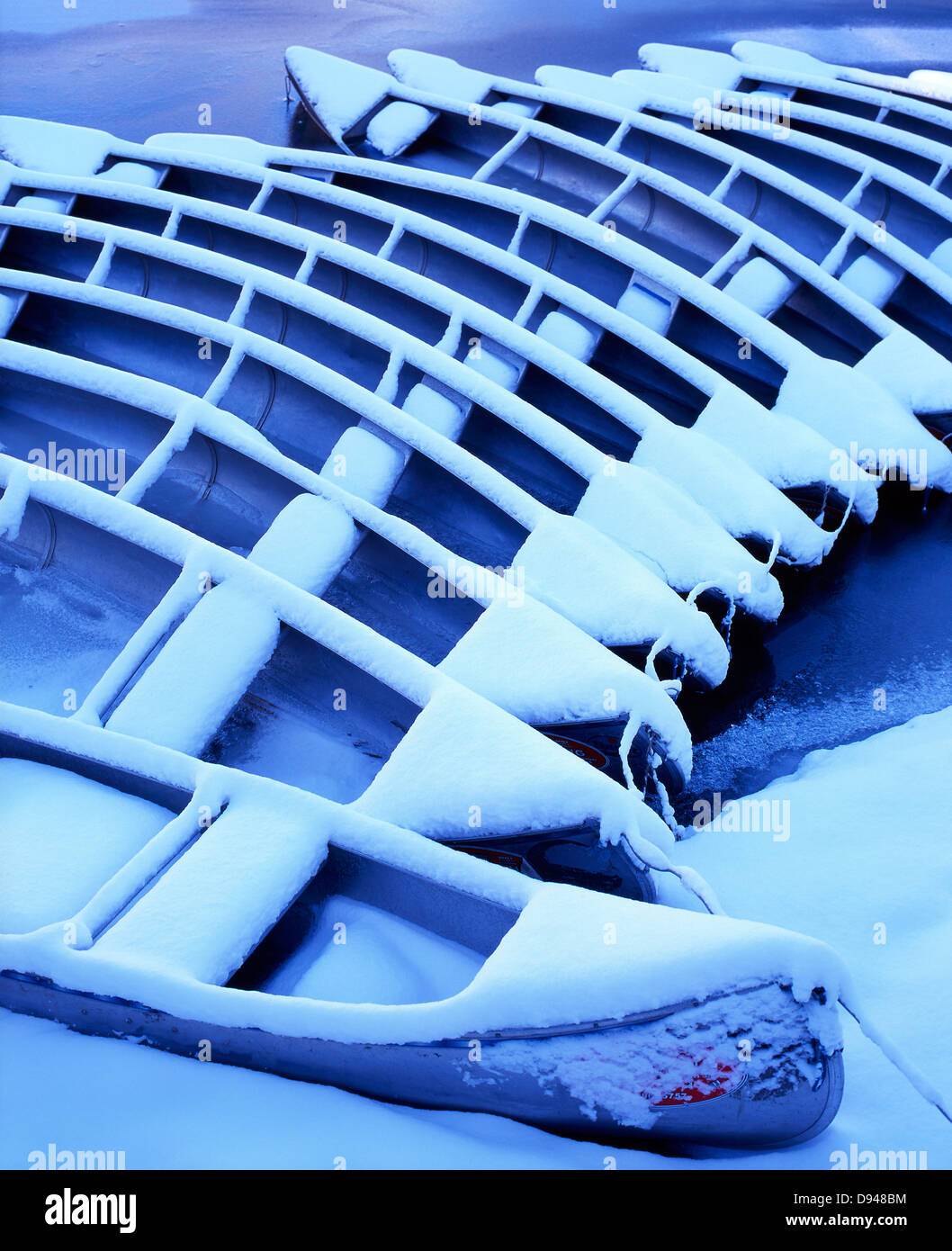 Boat covered snow sweden hi-res stock photography and images - Alamy