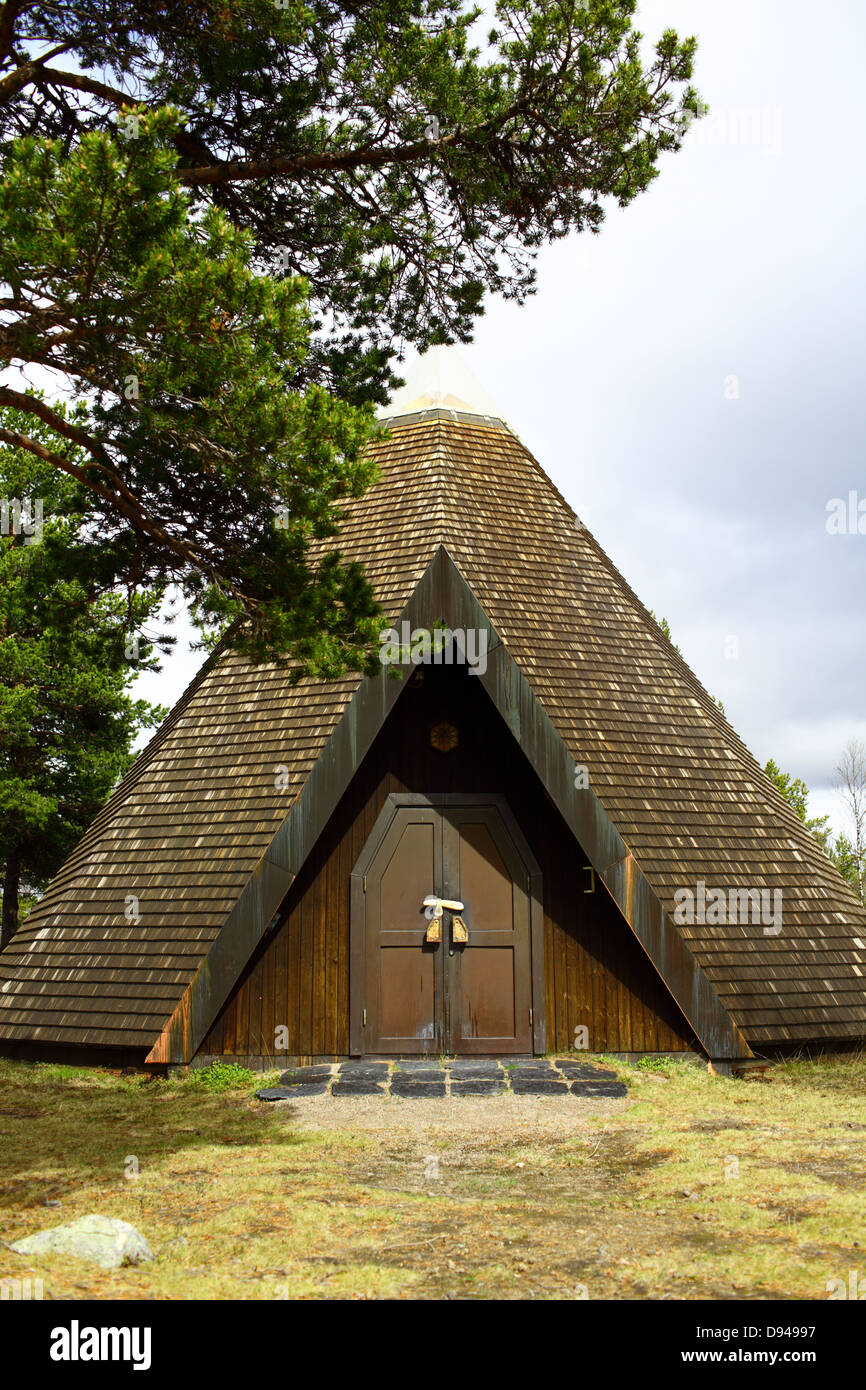 Wooden chapel hi-res stock photography and images - Alamy