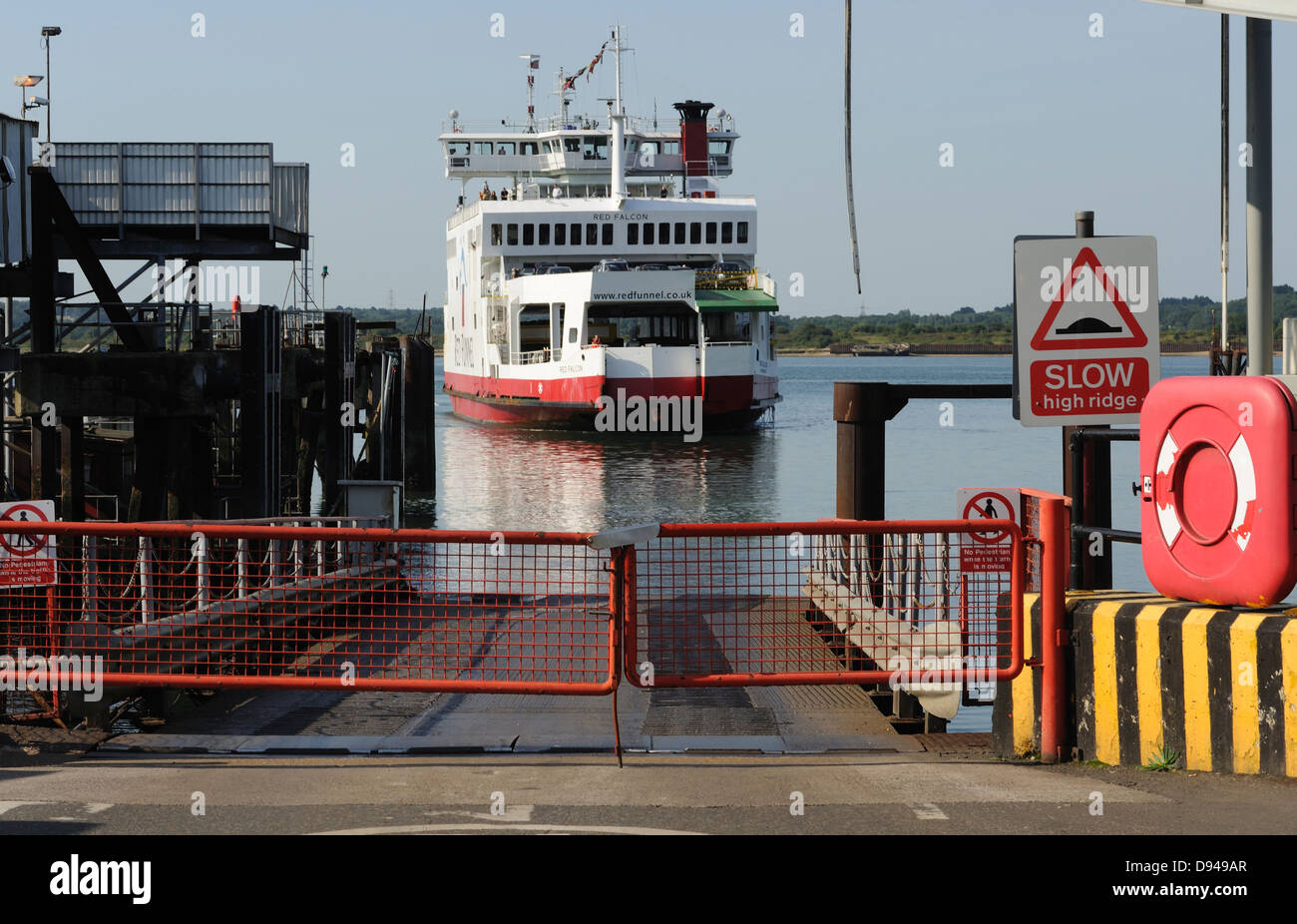 Terminal southampton hi-res stock photography and images - Alamy