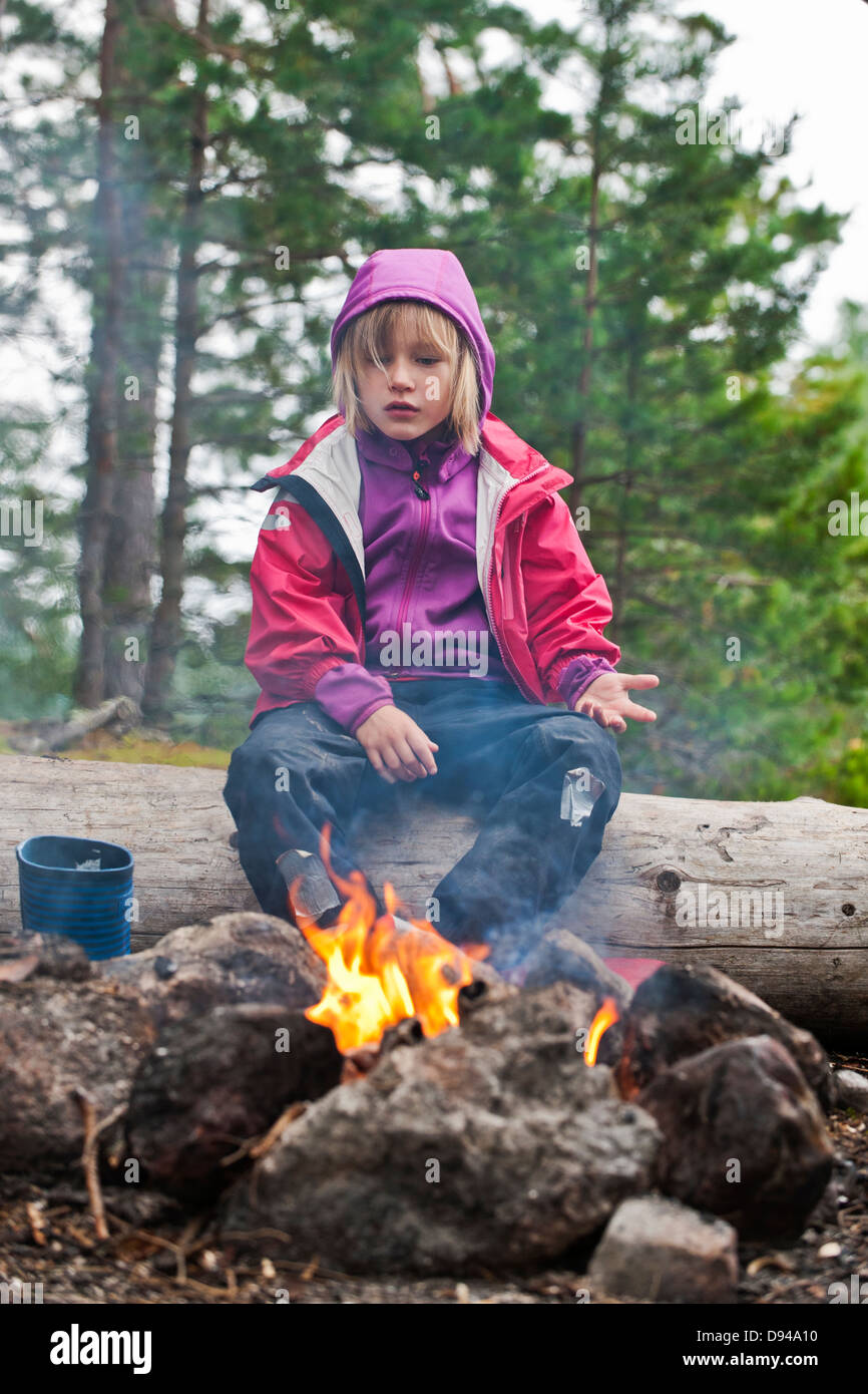Campfire girls hi-res stock photography and images - Alamy