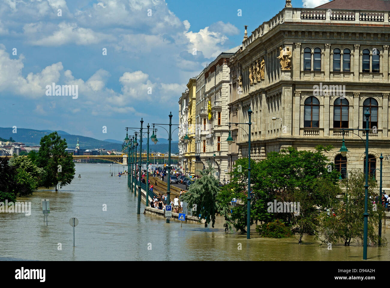 Flooding 2013 River Danube Budapest Hungary Stock Photo - Alamy