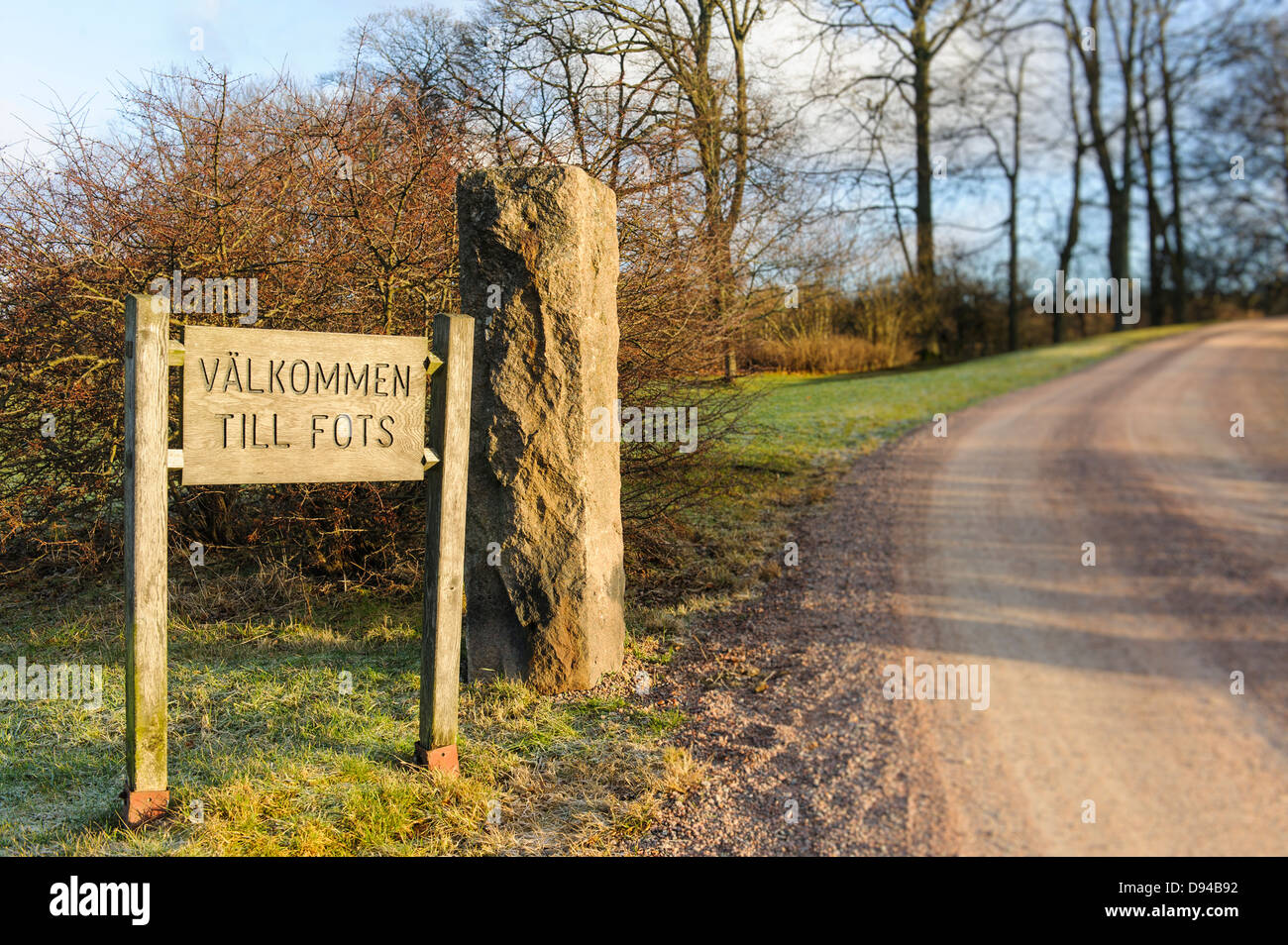 Welcome sign on roadside Stock Photo - Alamy