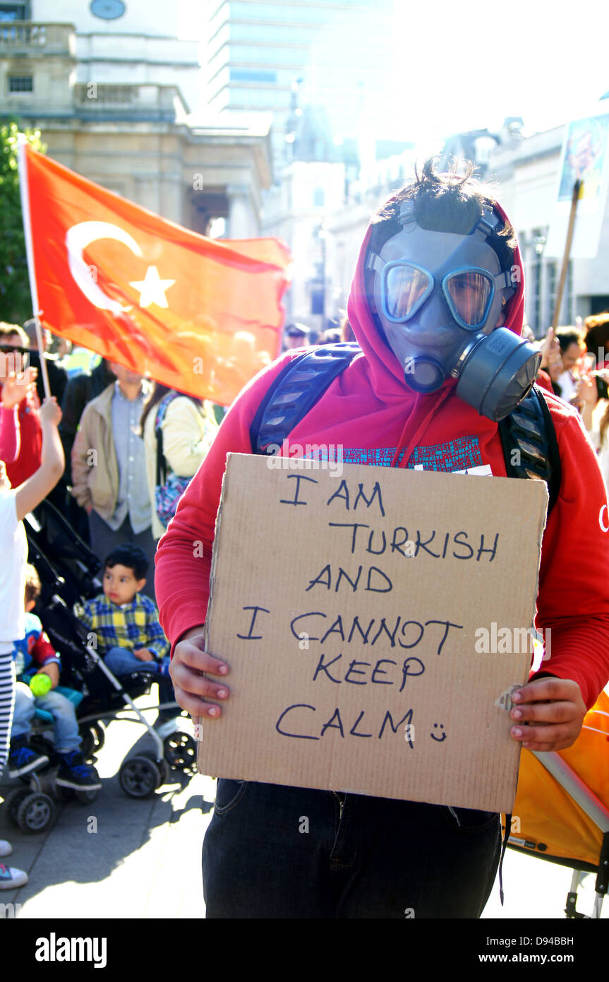Turkish Protester with a gas mask Stock Photo - Alamy