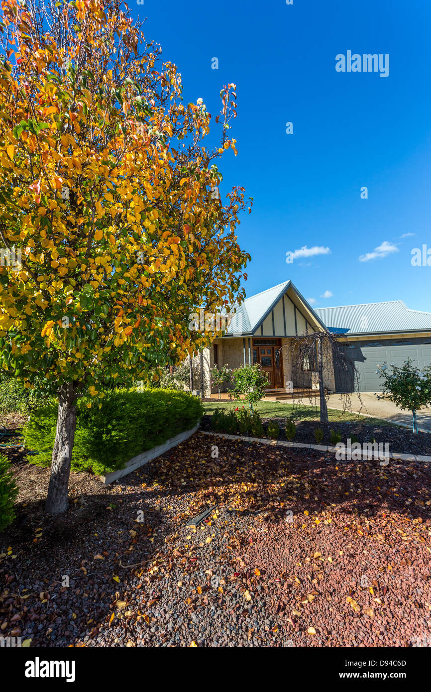 Suburban fall hi-res stock photography and images - Alamy